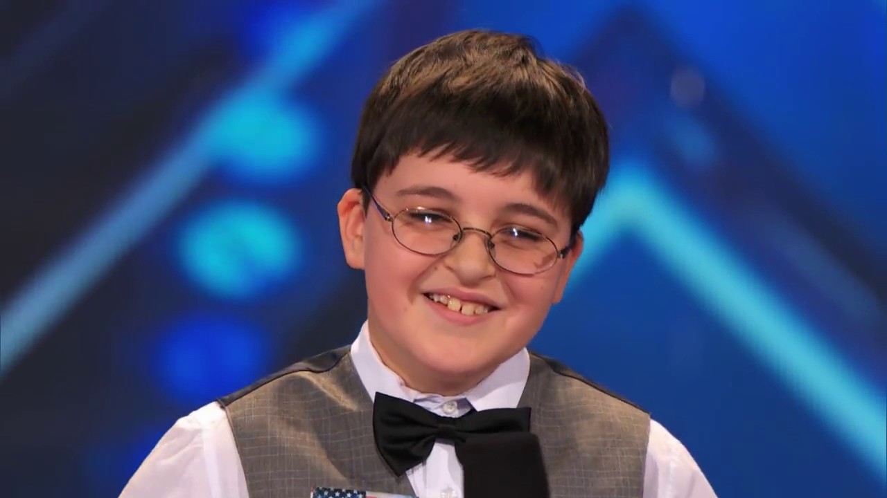 Adrian Romoff 9 Year Old Piano Player Wows Judges - YouTube