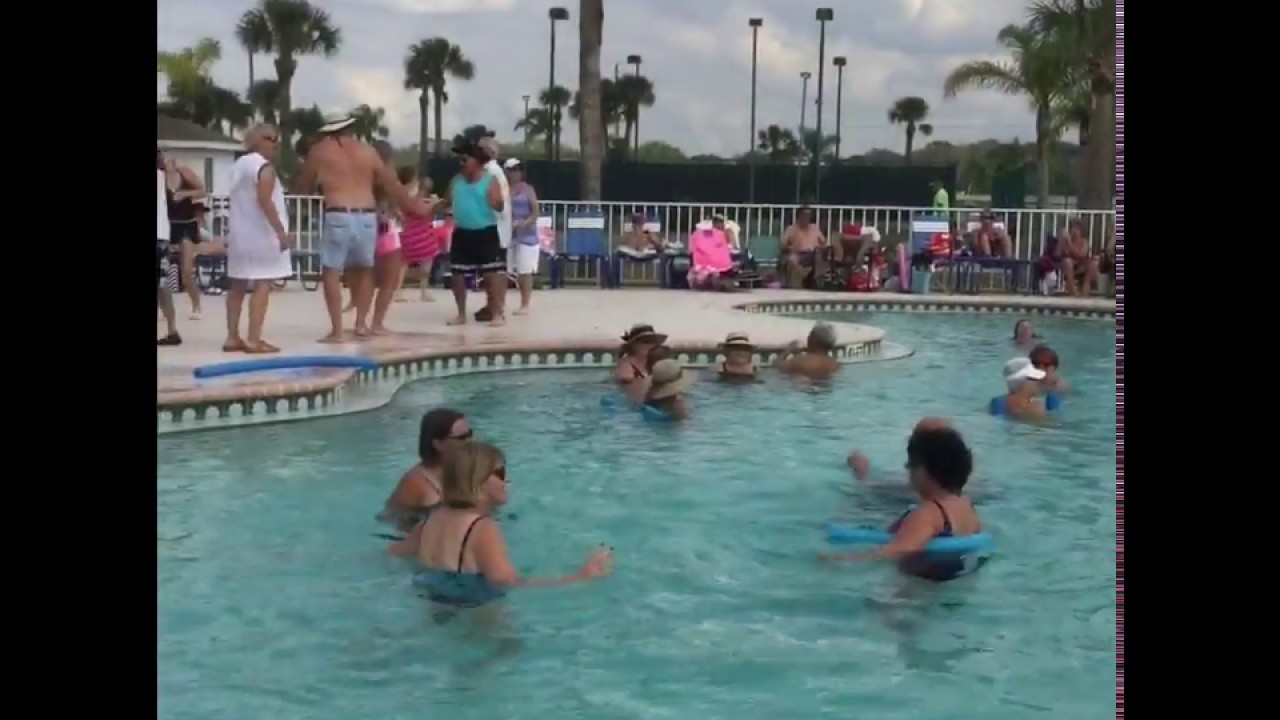 Melissa 50s/60s Pool Party Medley - YouTube