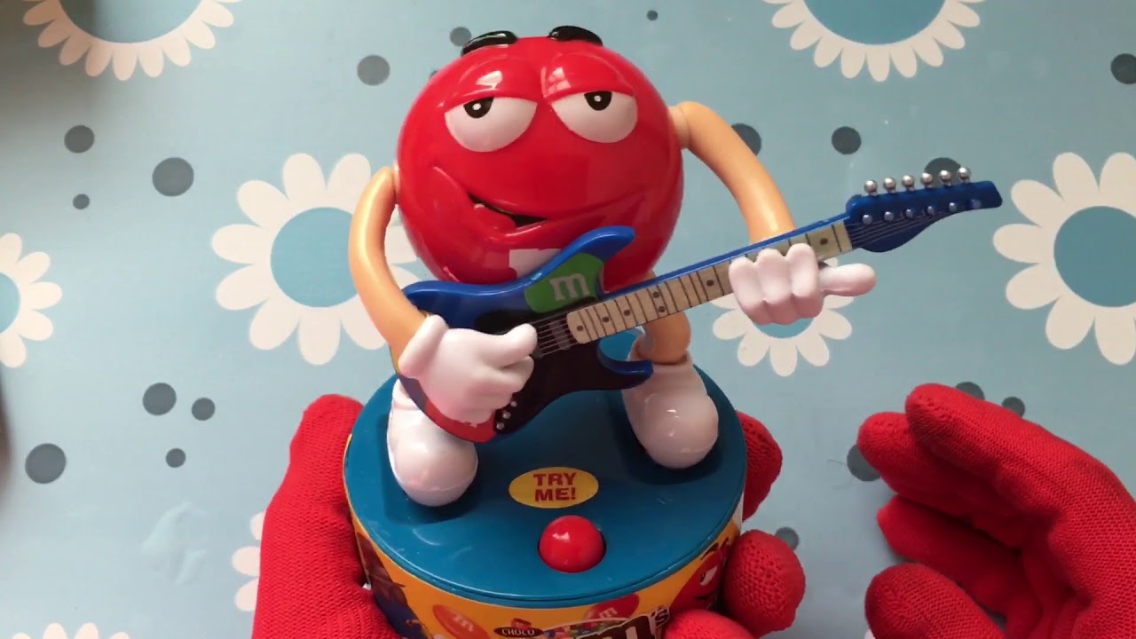M&M Rock Stars Toy Review with Music & Sweets - YouTube