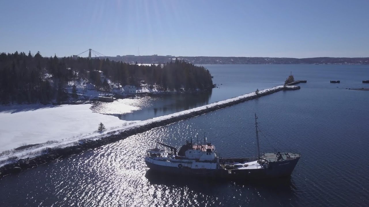 Wrights Cove - Ships, Snow and Marina | Mavic Pro | 4K - YouTube