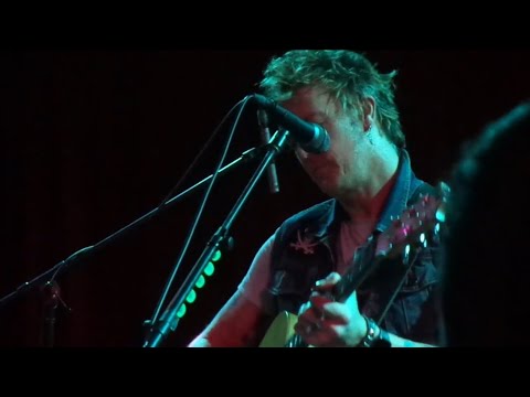 "Exile" - Chris Cheney live on solo tour (Adelaide) - YouTube