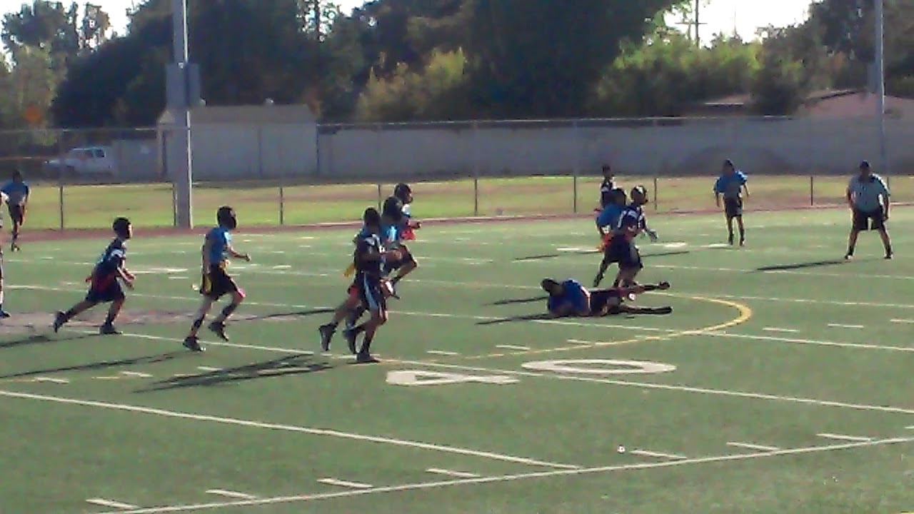 Jefferson Bulldogs Flag Football 16' - YouTube