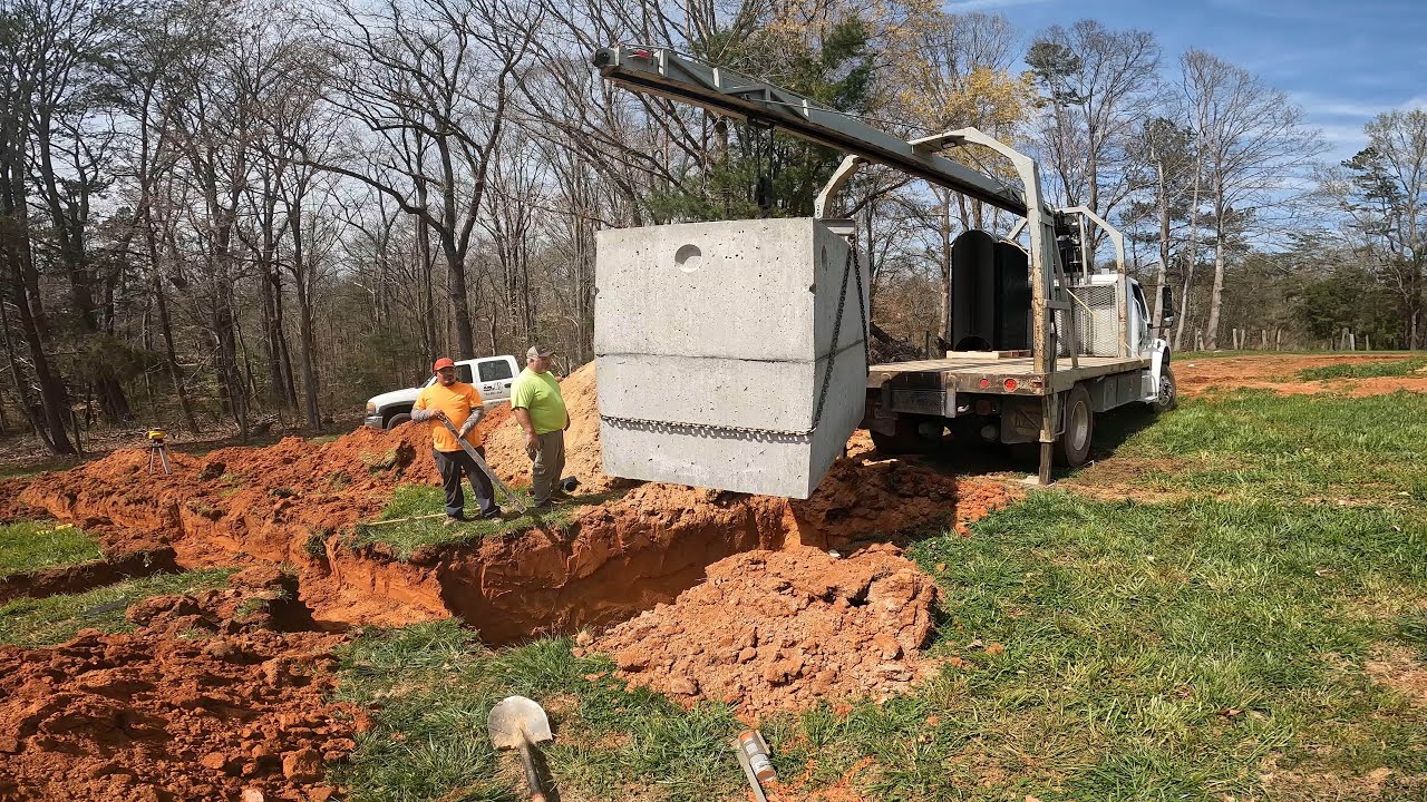 Installing a septic tank! - YouTube