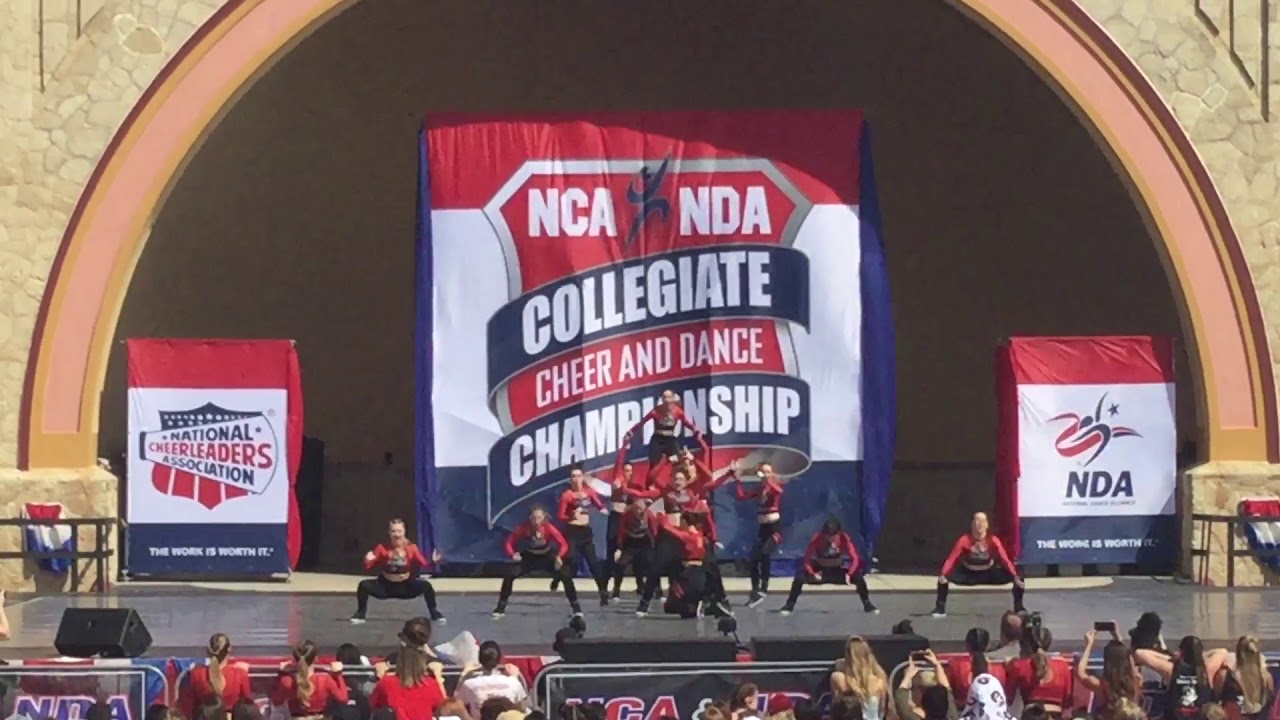 Boston University Dance Team Hip Hop 2018 - YouTube