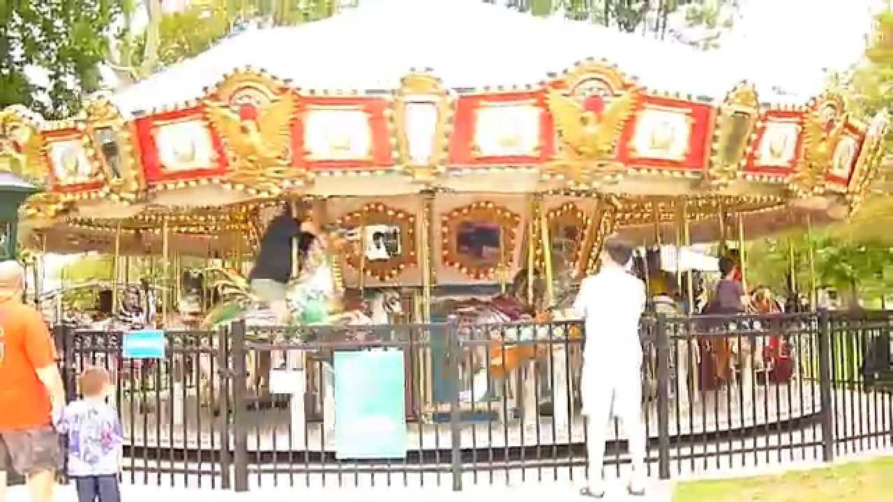 Franklin Square Carousel, Center City Philadelphia - YouTube