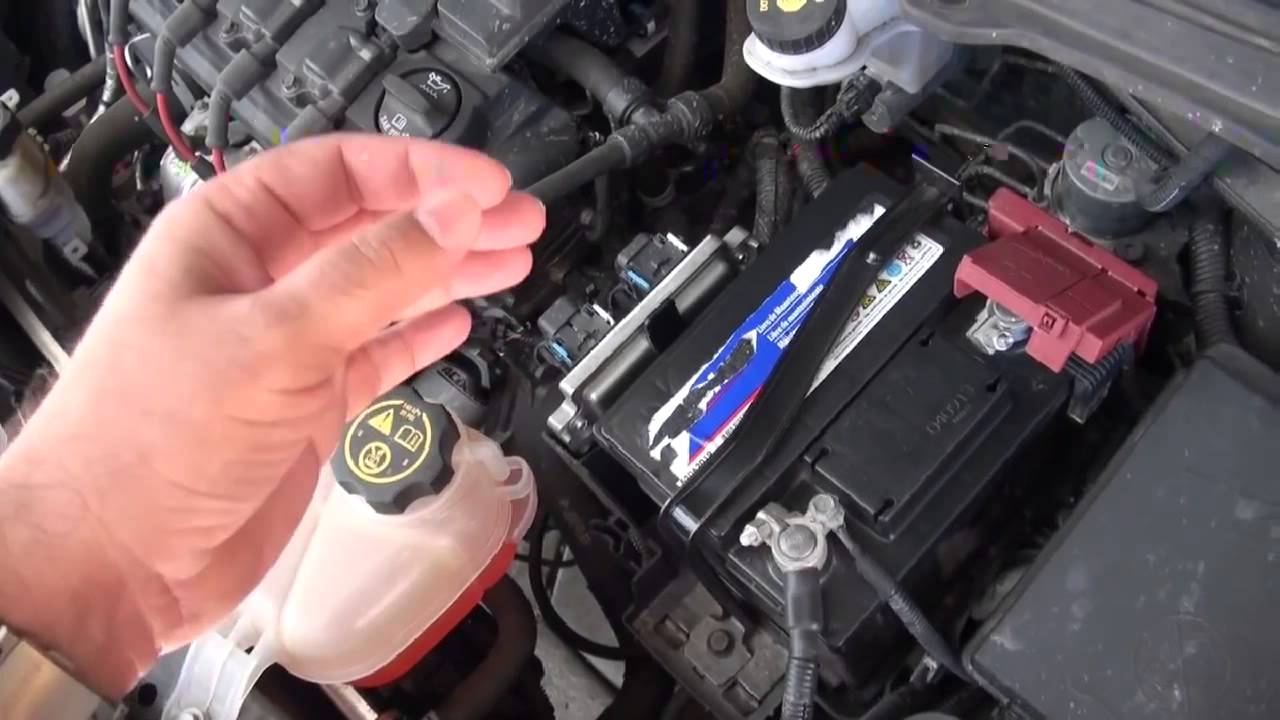 Dr CARRO Riscos de Carregar ou Trocar a Bateria do Carro - YouTube