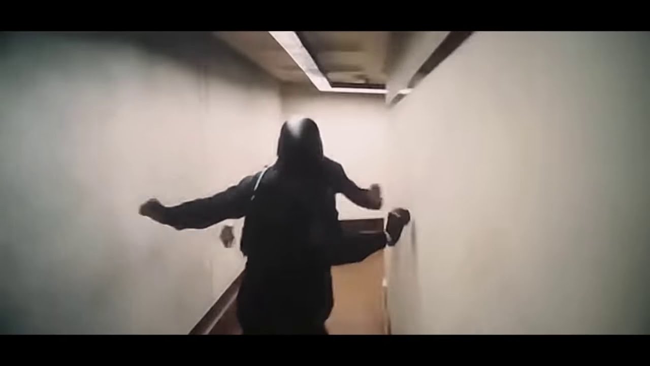 Tenet Second fight scene (Inversion) - plane crash - YouTube