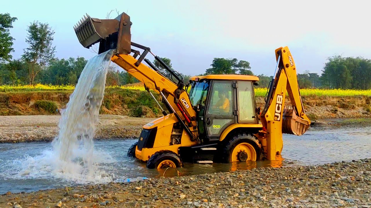 Amazingly Operator Washing JCB Machine | 3DX Washing in River - YouTube