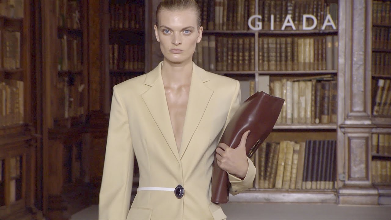Giada | Spring Summer 2022 | Full Show - YouTube