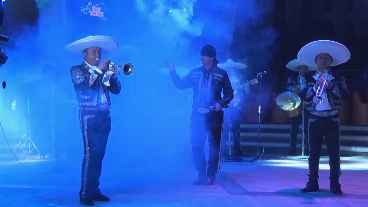 EL CHARRO DEL AMOR EN VIVO ASI FUE. - YouTube