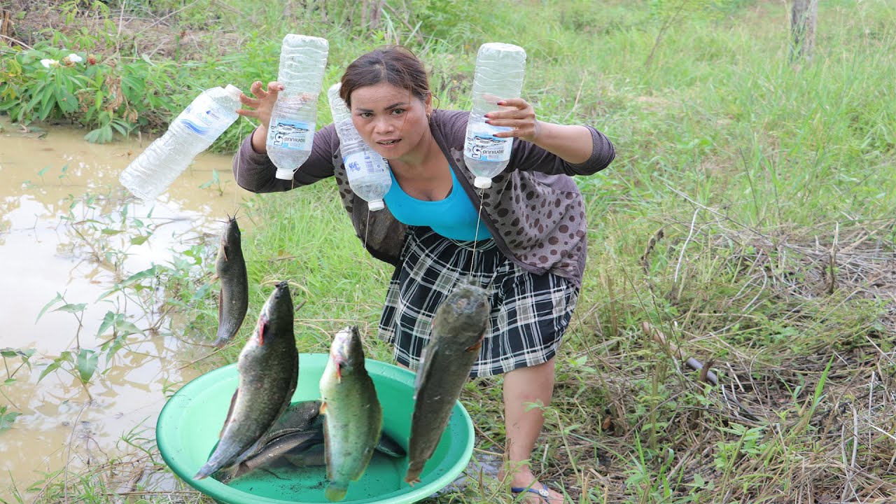Fishing video-Amazing woman fun of fishing in the lake - YouTube