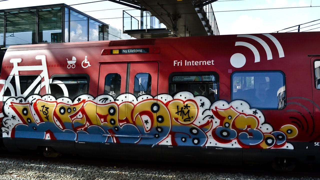 Running in Copenhagen (HD) 17 (s-tog) - YouTube