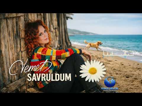 Demet Sağıroğlu - Savruldum