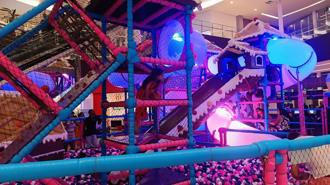 PLAYGROUND TEMÁTICO DE FABRICA DE CHOCOLATE - MUITO LINDO - YouTube