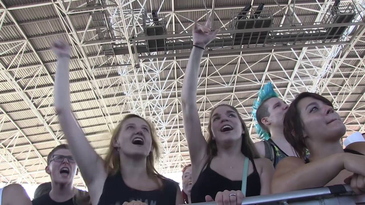 Behind the scenes with Masked Intruder at Warped Tour - YouTube