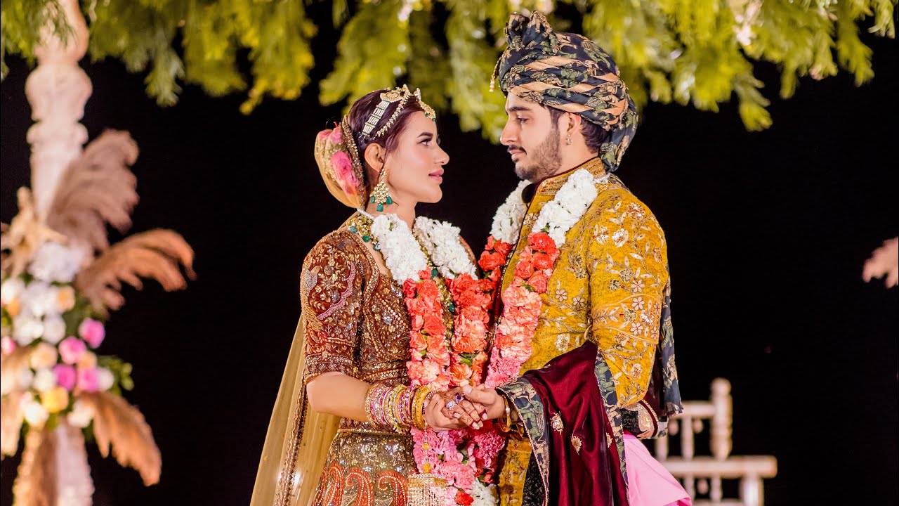 Soniya & Yash | Beach wedding | Goa - YouTube