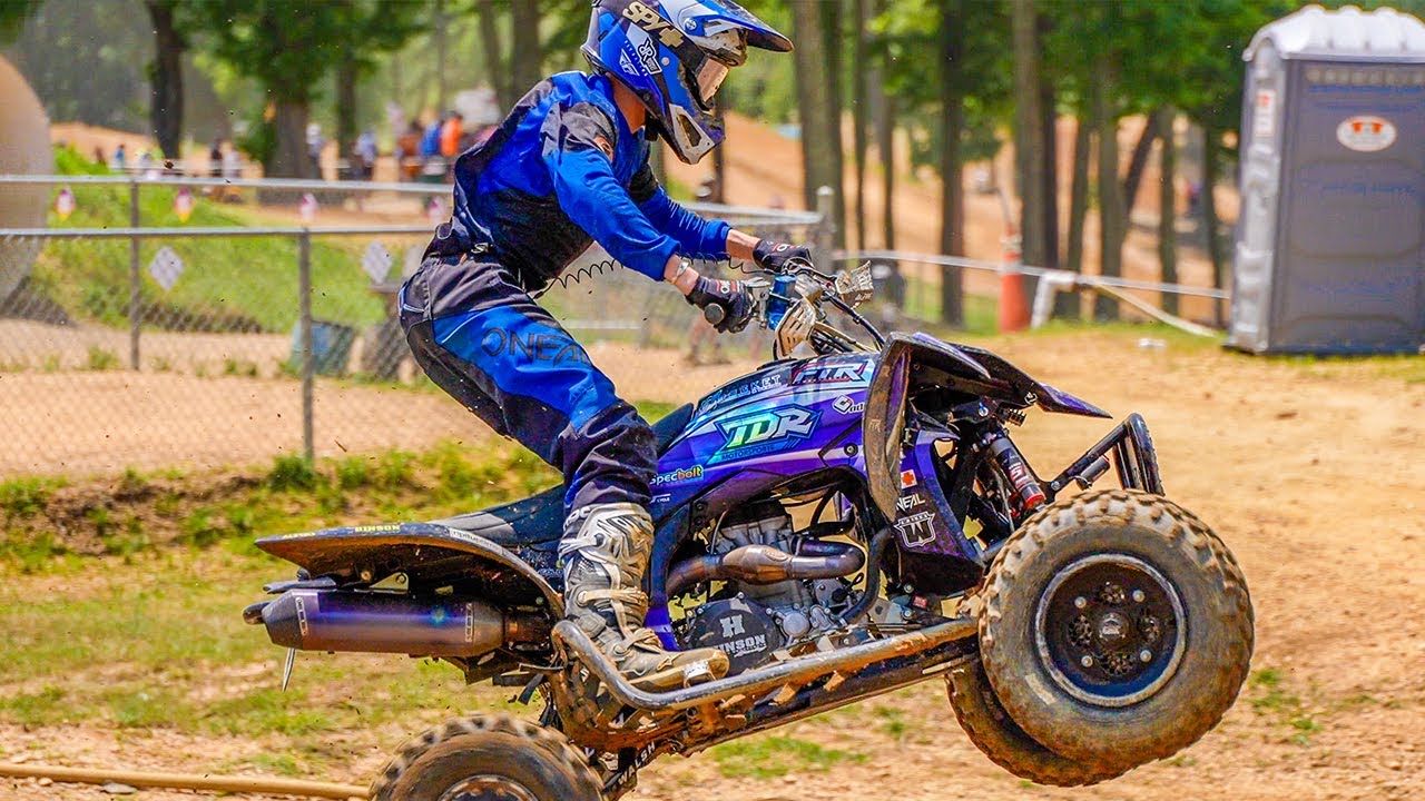 Mason Jackson Taking the Pro-Am Win at Budds Creek MX! - YouTube