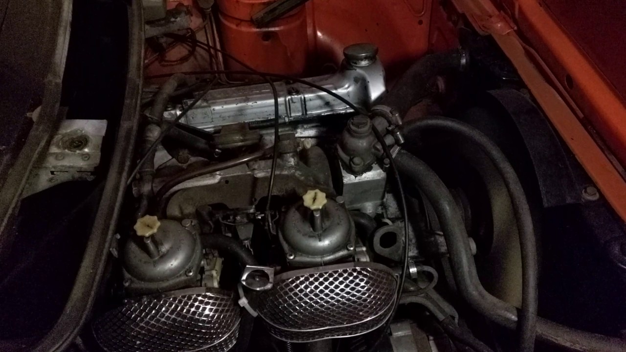 1977 Triumph TR7 engine 2.0L - YouTube