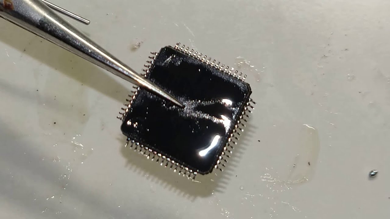 LQFP soldering, 2 minutes for real, 25 minutes for footage ;D (fails ...