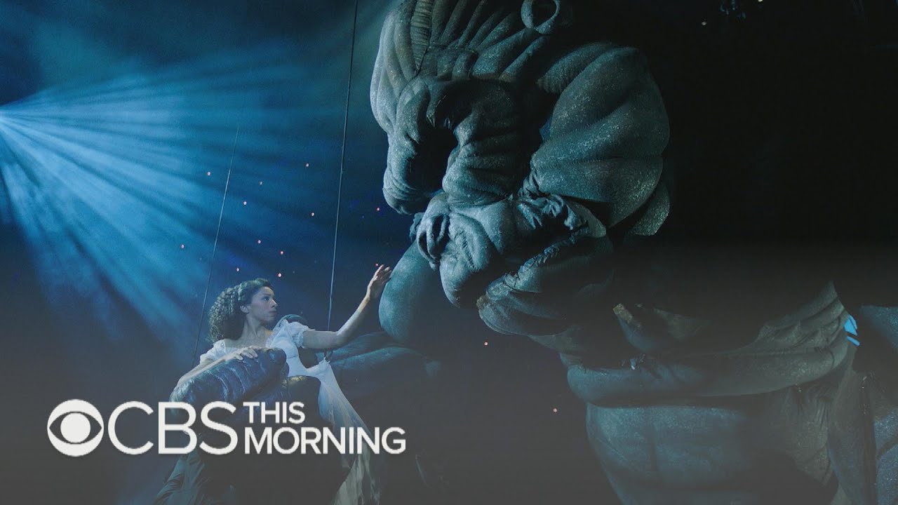 Broadway's "King Kong" puppet is a marvel of technology and stagecraft ...