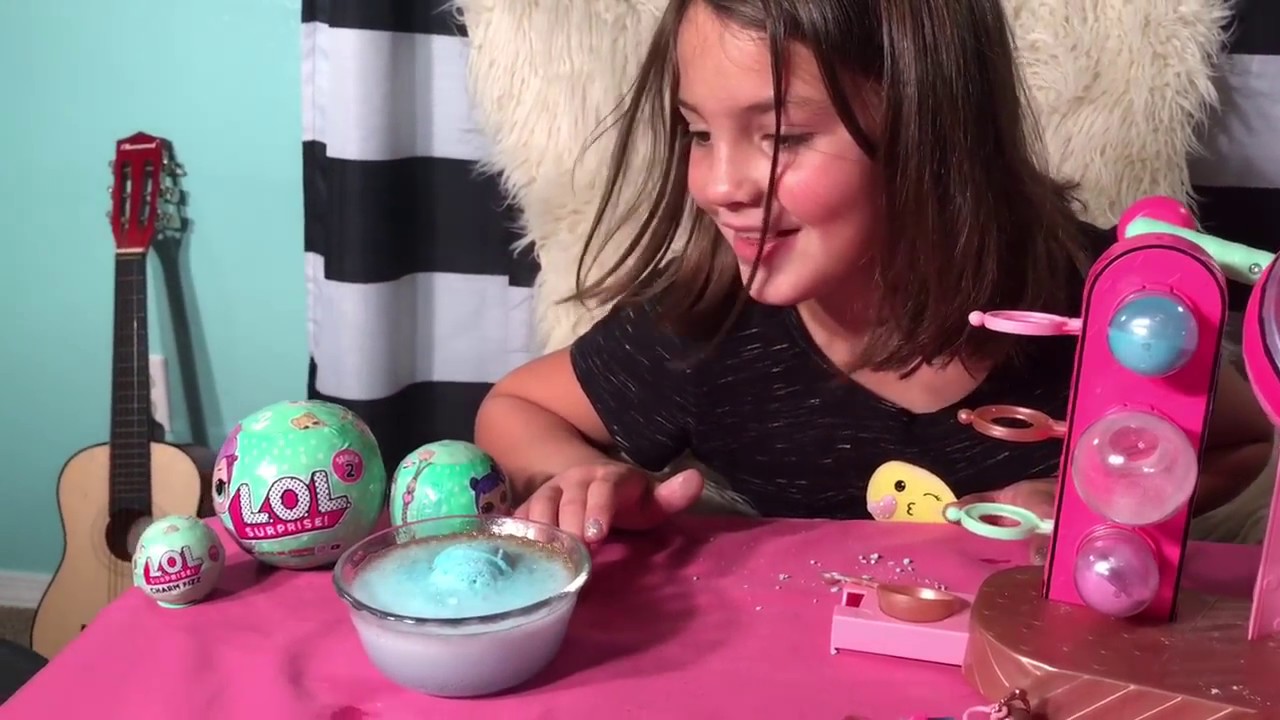 LOL Surprise Fizz Factory Playset DIY Bath Bombs - YouTube