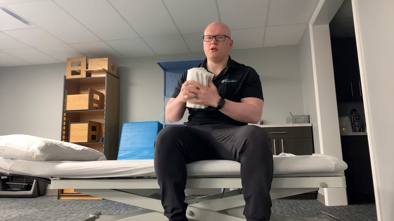 Low load long duration knee extension - YouTube