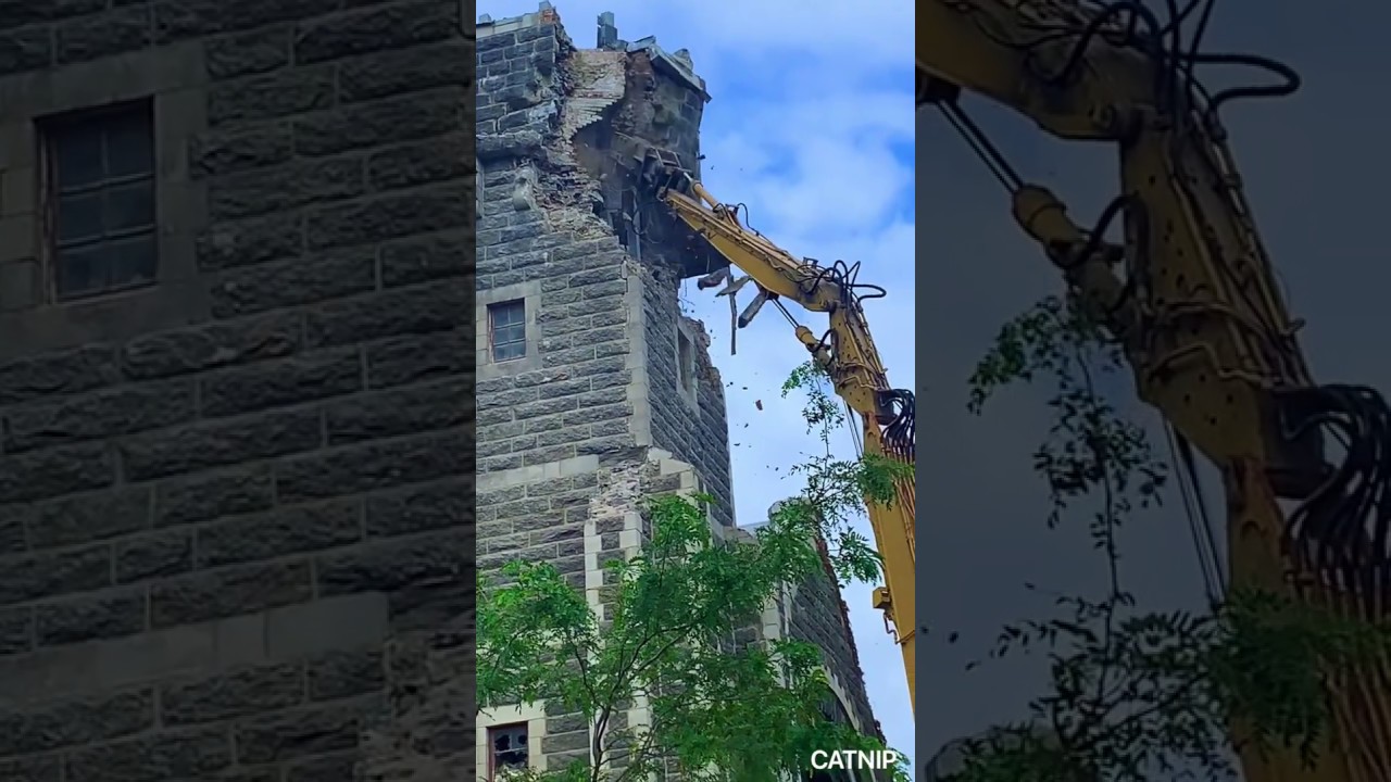 Demolition fail 2020 - YouTube