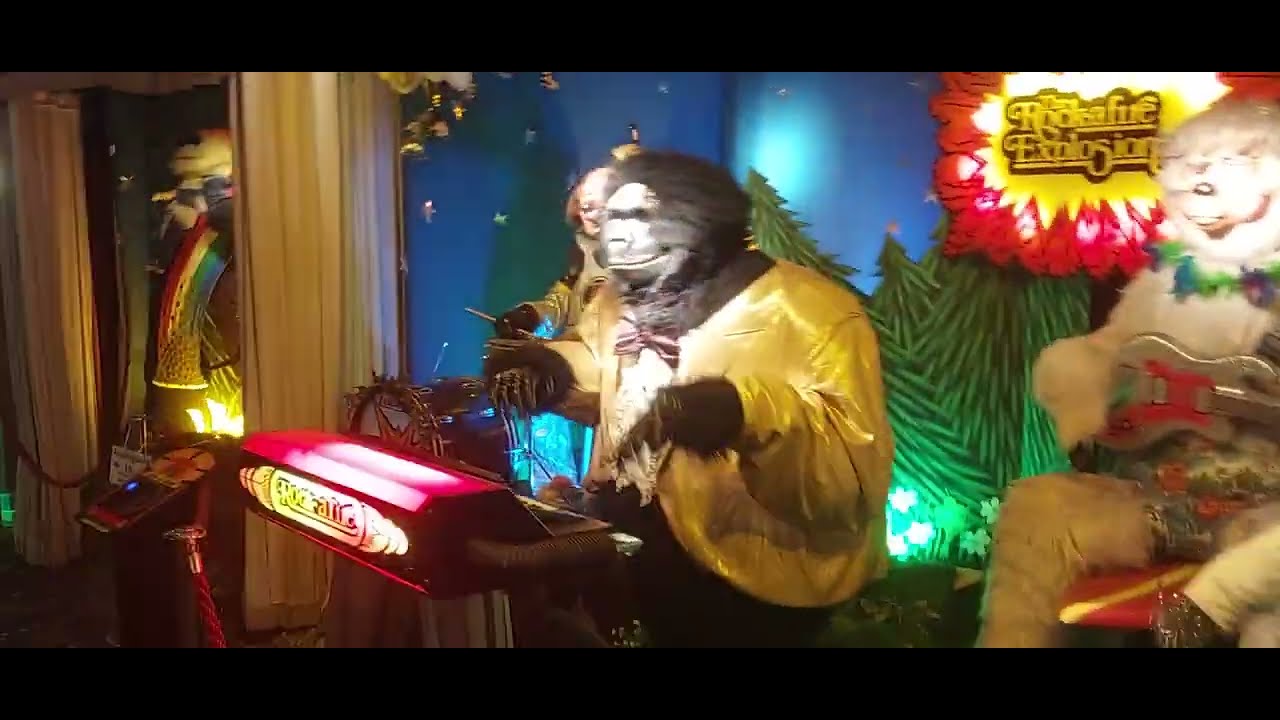 The Rock afire Explosion - They All Asked For You (Dreamfactory) - YouTube