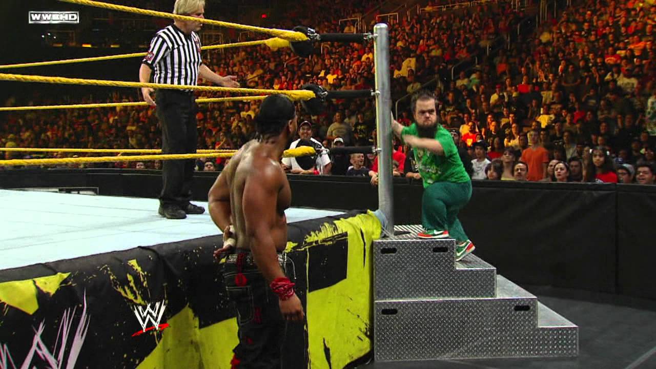 WWE NXT: Titus O'Neil vs. JTG - YouTube