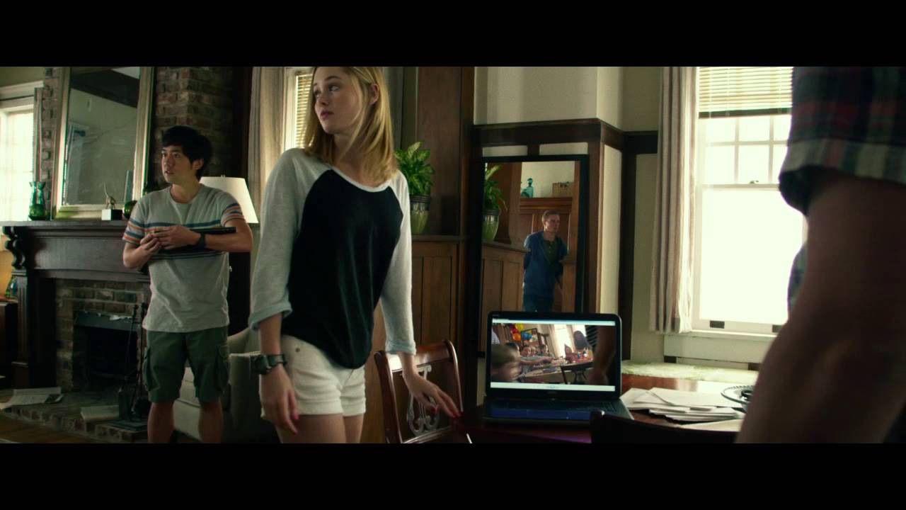 Project Almanac (Official Trailer) - YouTube