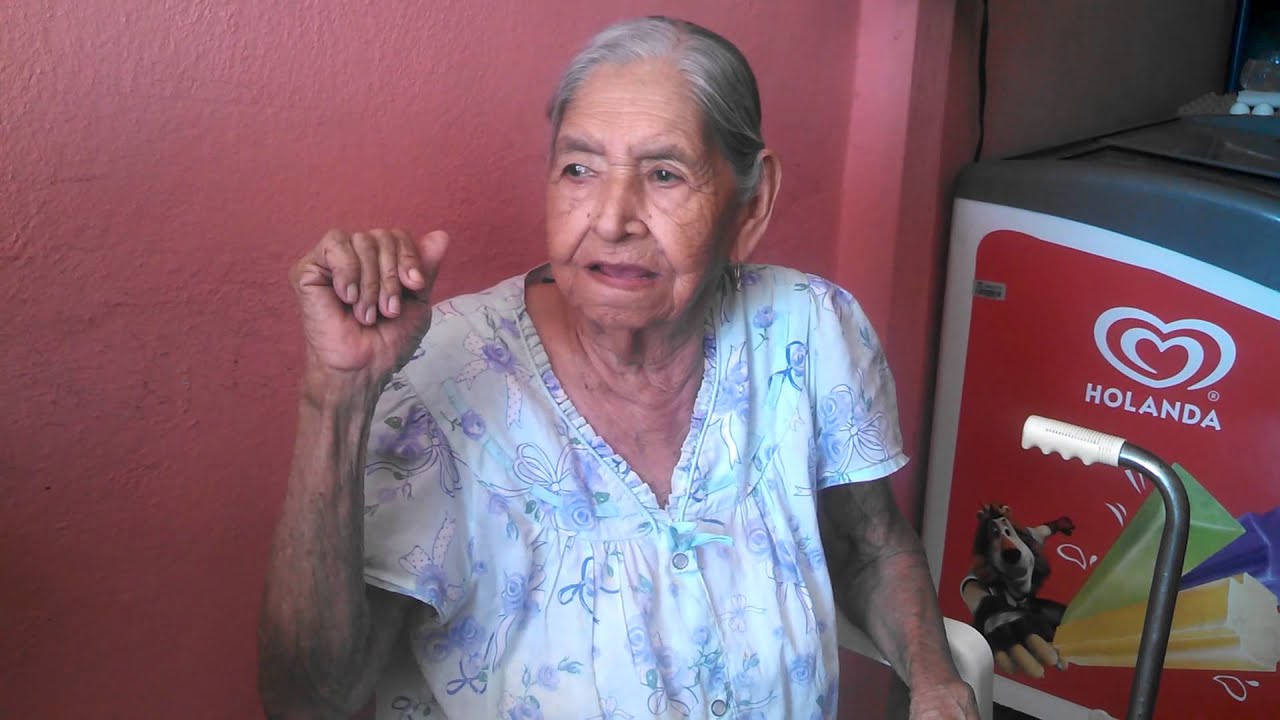 Doña Berta Rendon memoria vida de El Rosario - YouTube