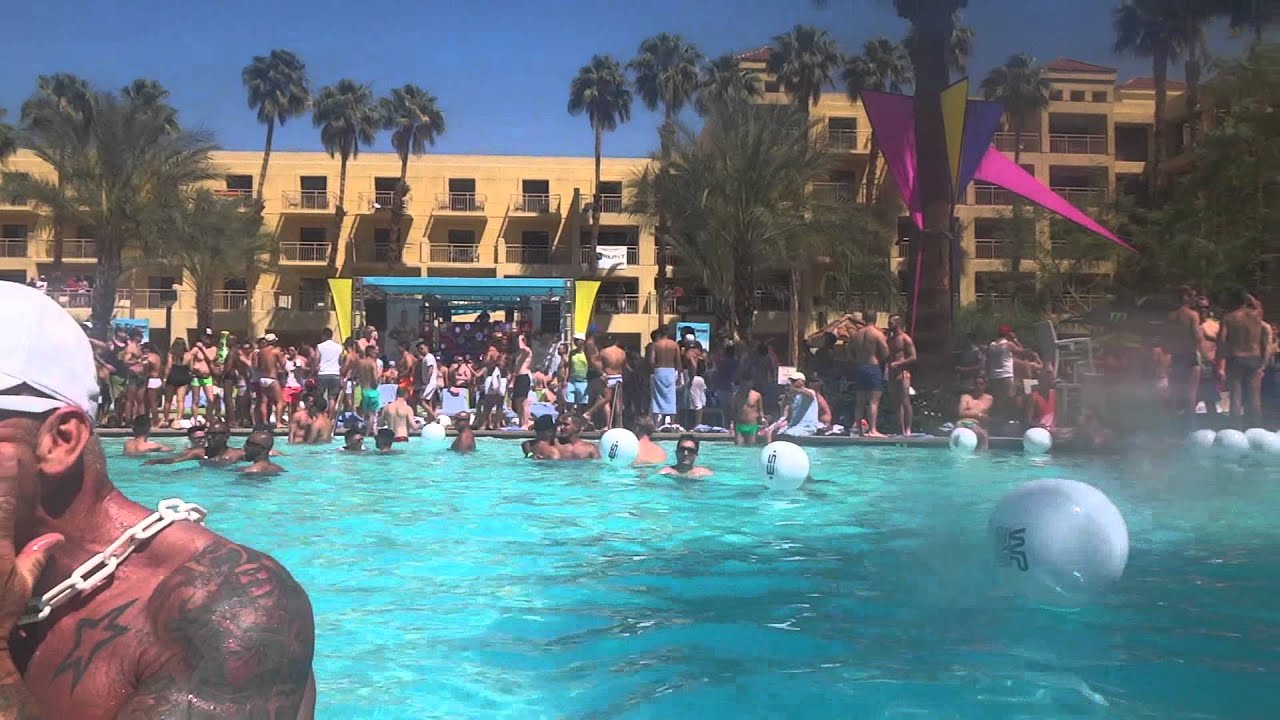 Splash Pool Party Saturday White Party Palm Springs - YouTube