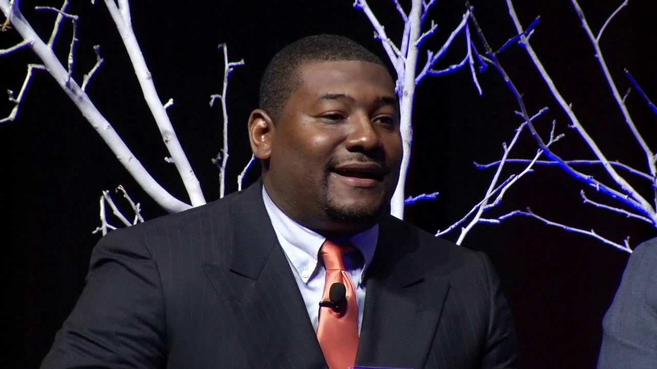 Ron Bellamy on Coach Lloyd Carr - YouTube