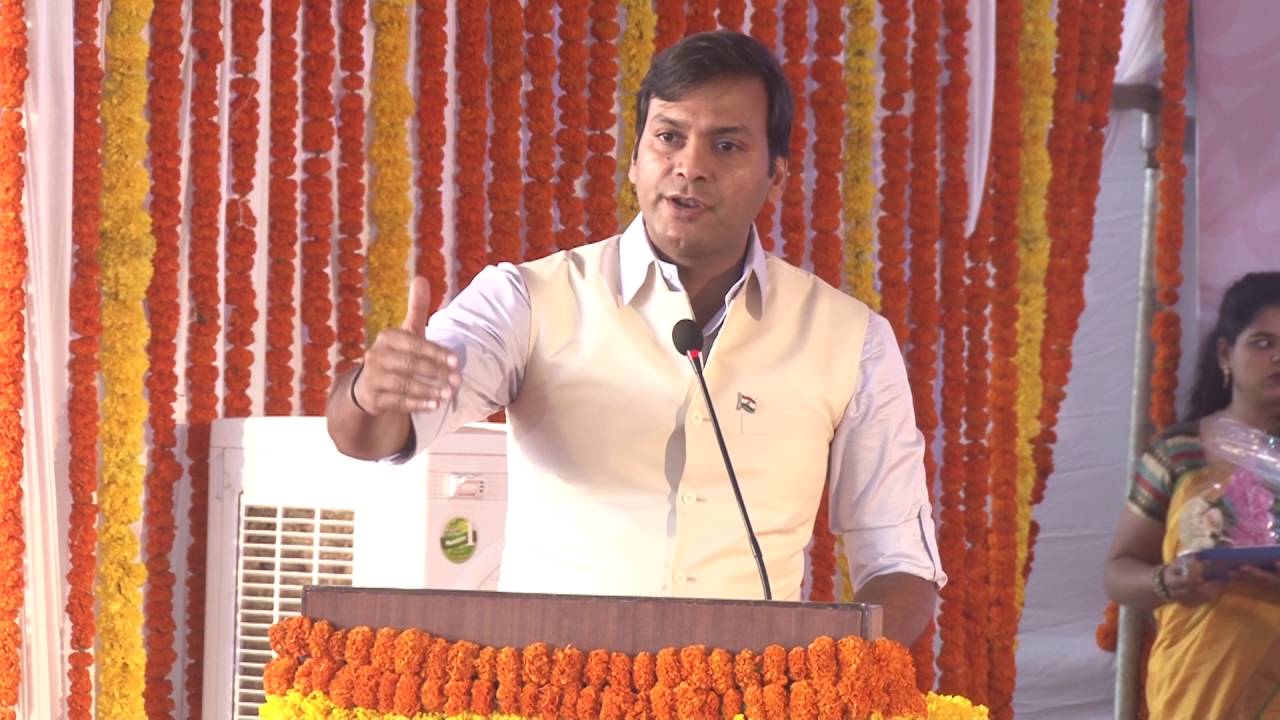 Awesome Speech by Rahul Karad MIT College - YouTube