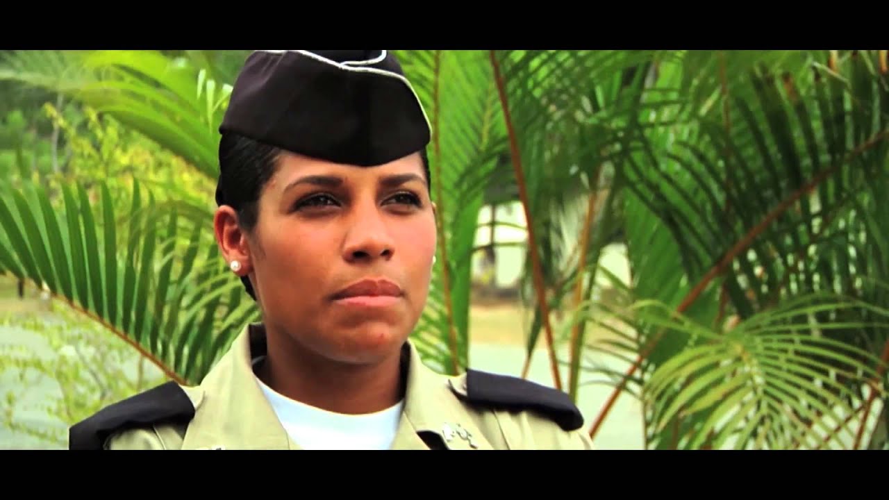 Un día en la ISPOL - YouTube