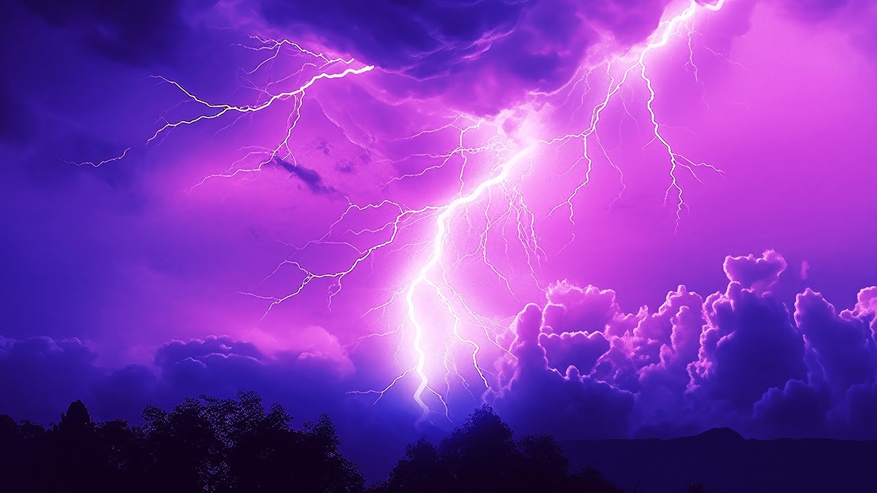 Enchanted Sleep With Heavy Thunderstorm, Relaxing Rain & Thunder Rumble ...