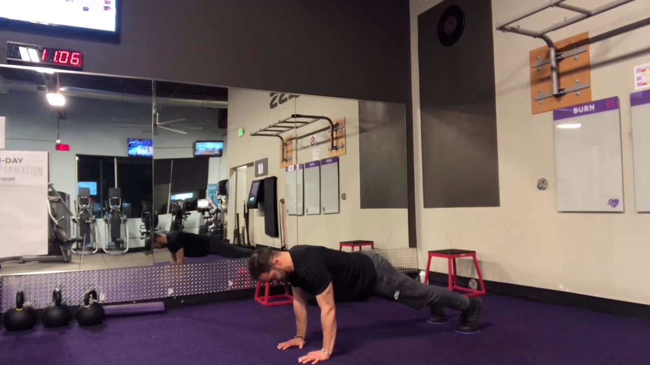 Push-Up To Slider Knee Tuck - YouTube
