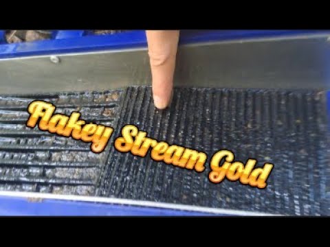 Stream Bed Prospecting With The Crew - YouTube