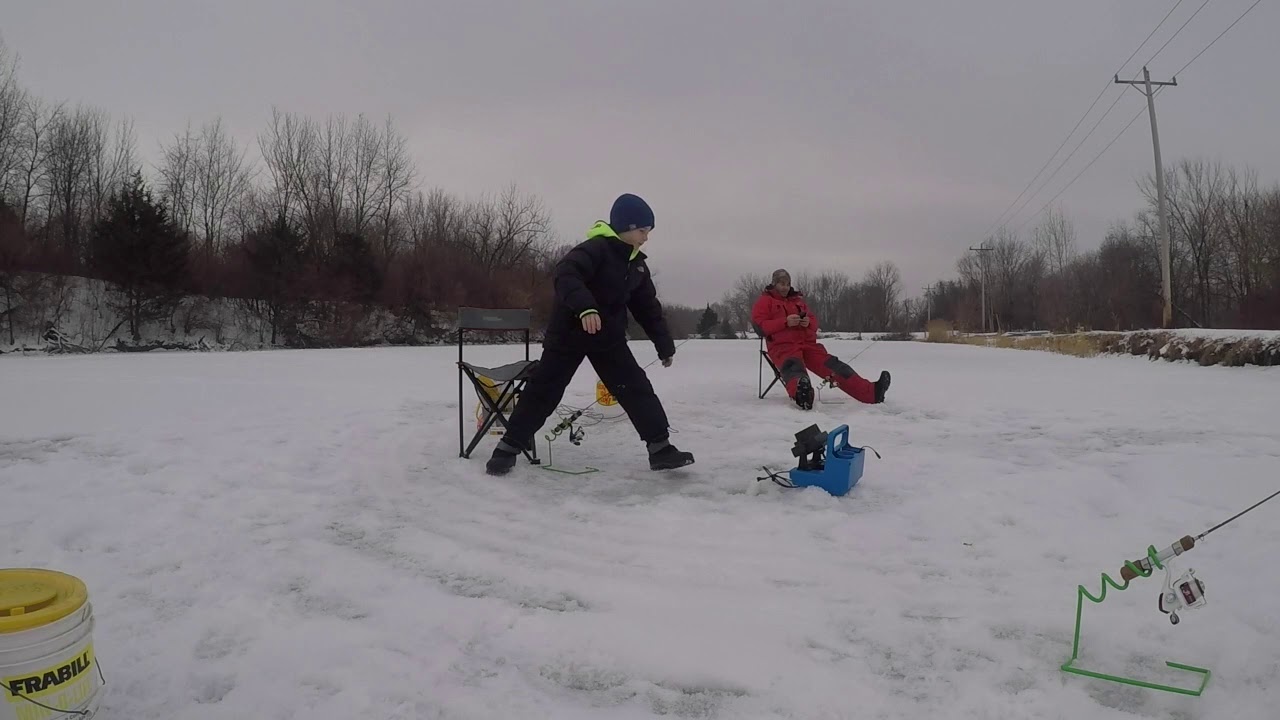4 pound crappie - YouTube