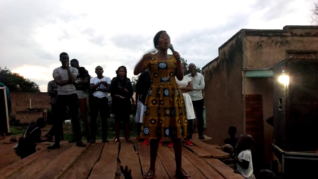 Preaching salvation to the Basoga people - YouTube