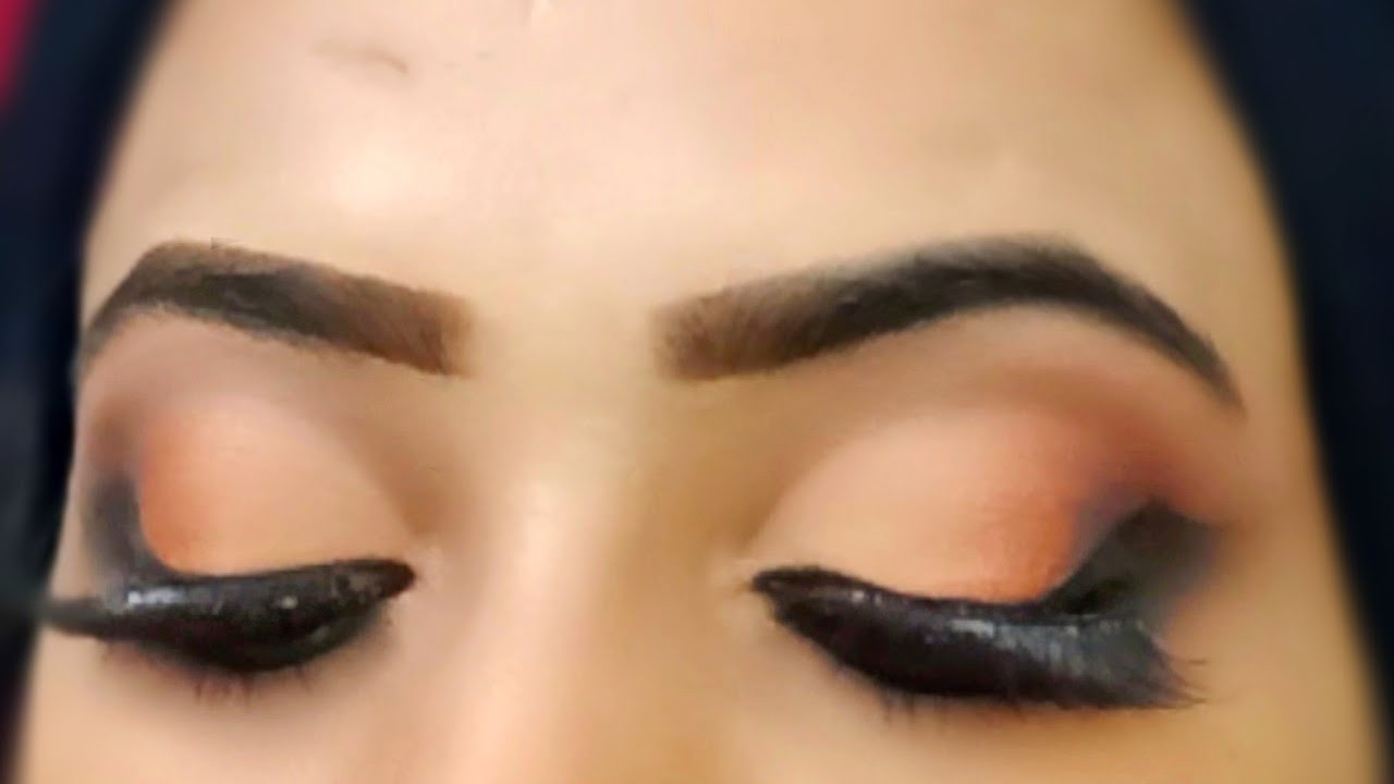 Angel Wing Eye Makeup Tutorial || Zeba Danish - YouTube