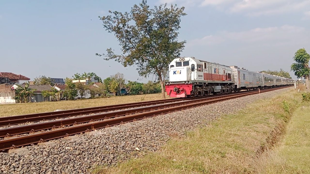 CC204 0305 YK + KA MORAGAMA - YouTube