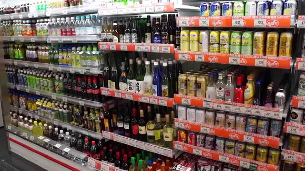 Tokyo convenience store AEON - YouTube
