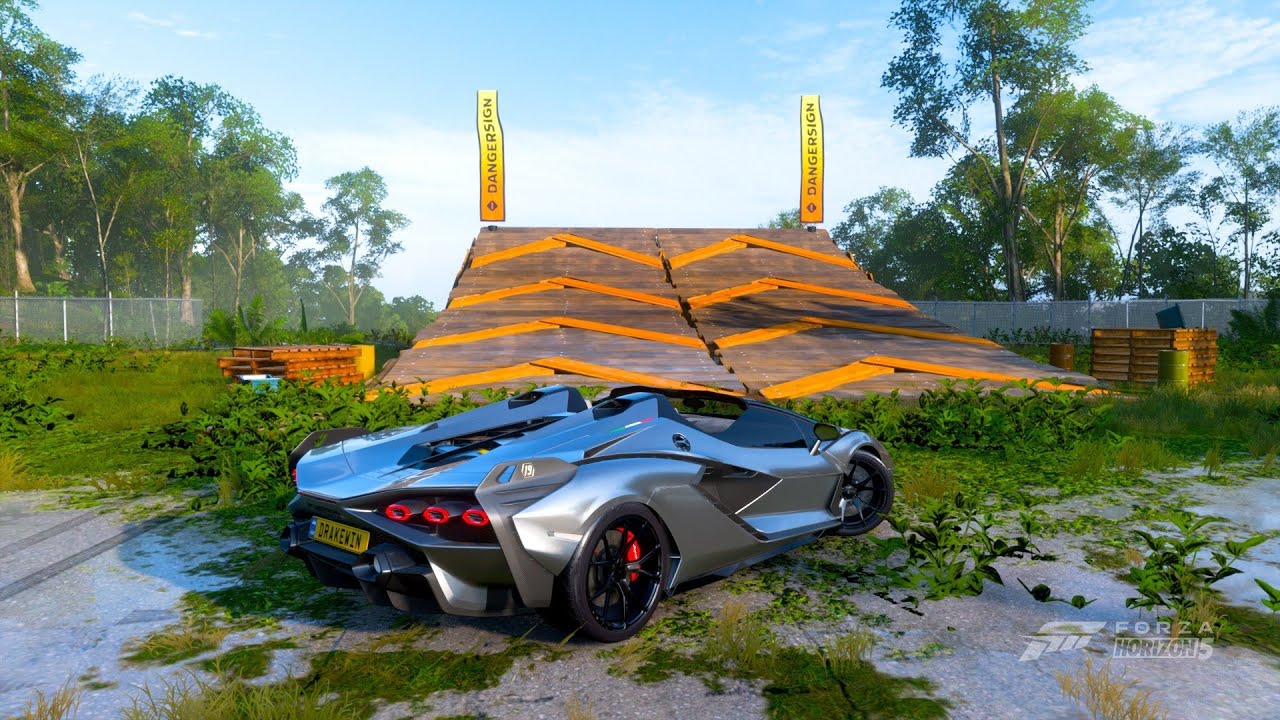 Forza Horizon 5 - Epic Ramp Jump with Lamborghini Sian Roadster! - YouTube