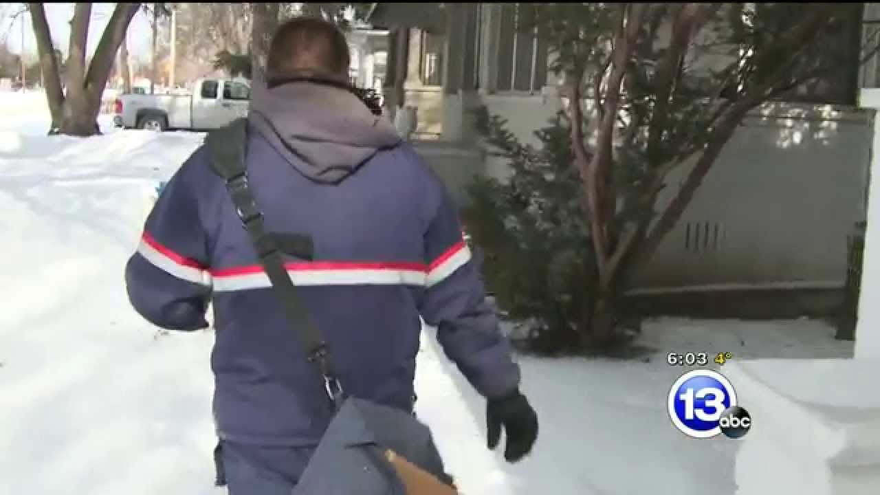US Postal Workers Brave Bitter Cold - YouTube