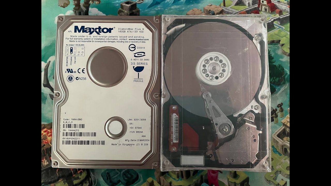 Maxtor DiamondMax Plus 9 6Y160P0 hard drive sounds & Inside view - YouTube