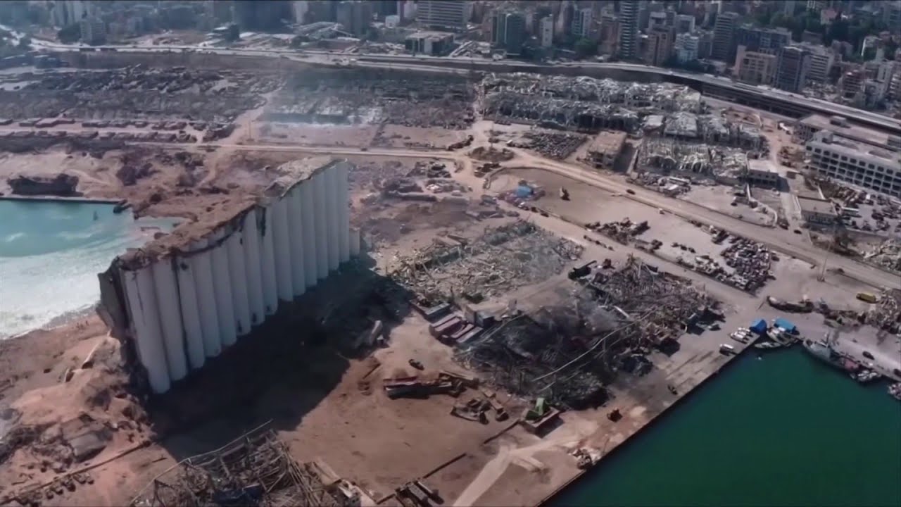 Beirut Blast Relief after deadly explosion - YouTube