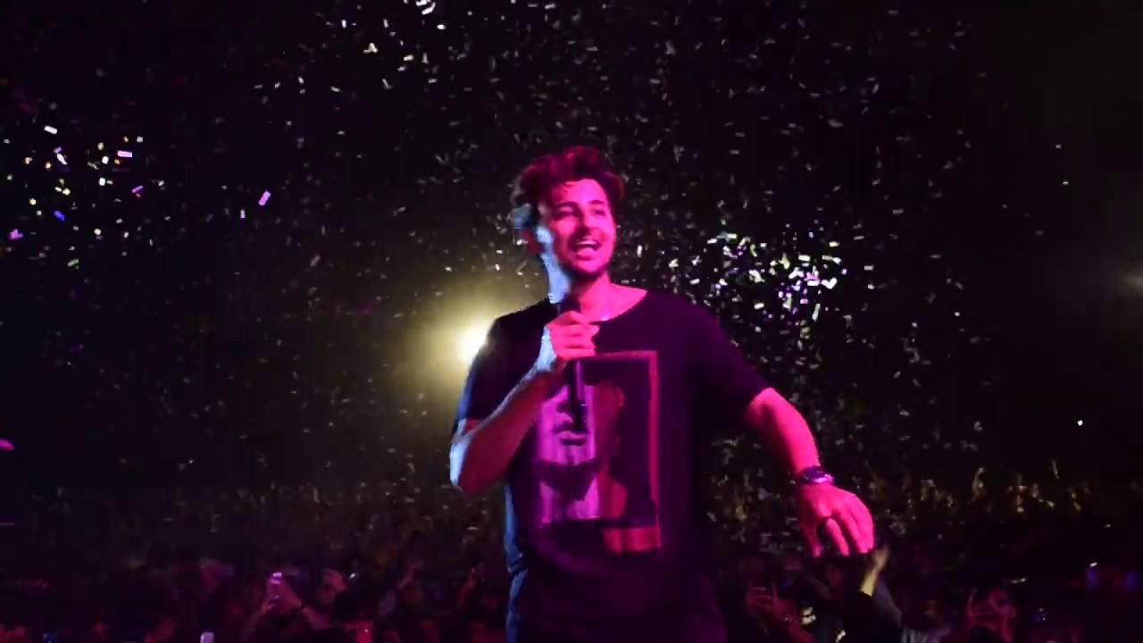 Darshan Raval live in concert 2019 | Darshan Raval songs Mashup - YouTube