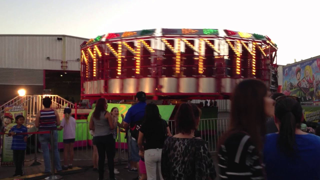 Zero Gravity Fair Ride - YouTube