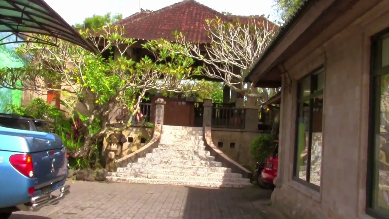 Green Field Hotel & Bungalow, Ubud, Bali - YouTube